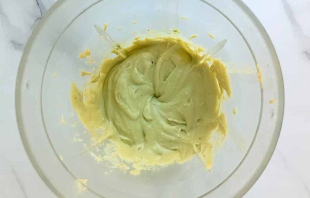 Low-Calorie Avocado Mayo Recipe - Skinny Fit Mama
