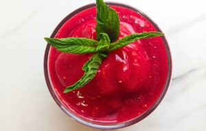 Mouth-Watering Raspberry Slushy Recipe With Just 65 calories - Skinny ...